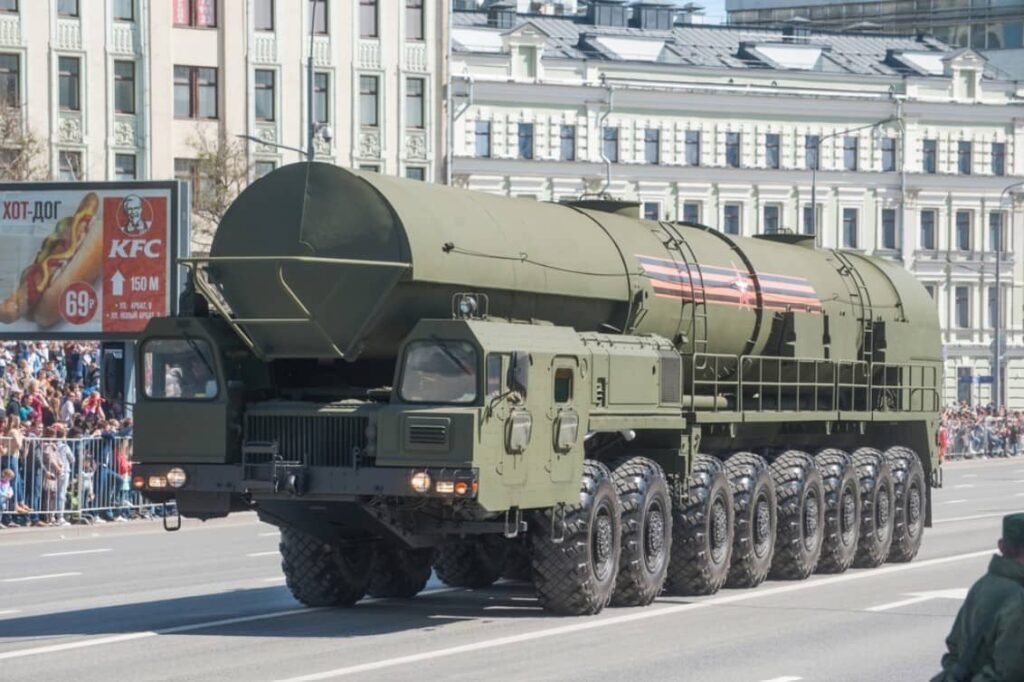 Russia Strikes Ukraine with IRBM After Ukraine Alleges ICBM