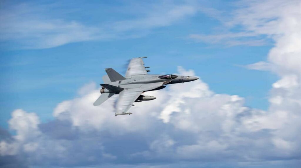Video Captures Navy Super Hornet Narrowly Dodging Iranian Missile